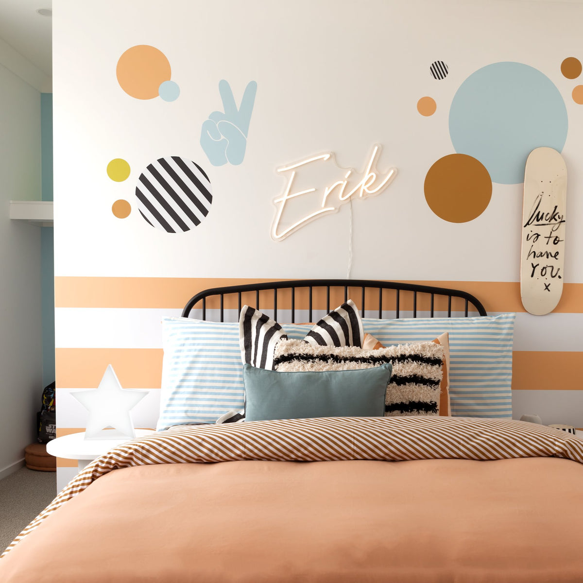 Luna Pop Star Light by Livly | Designer Lighting – Blond + Noir