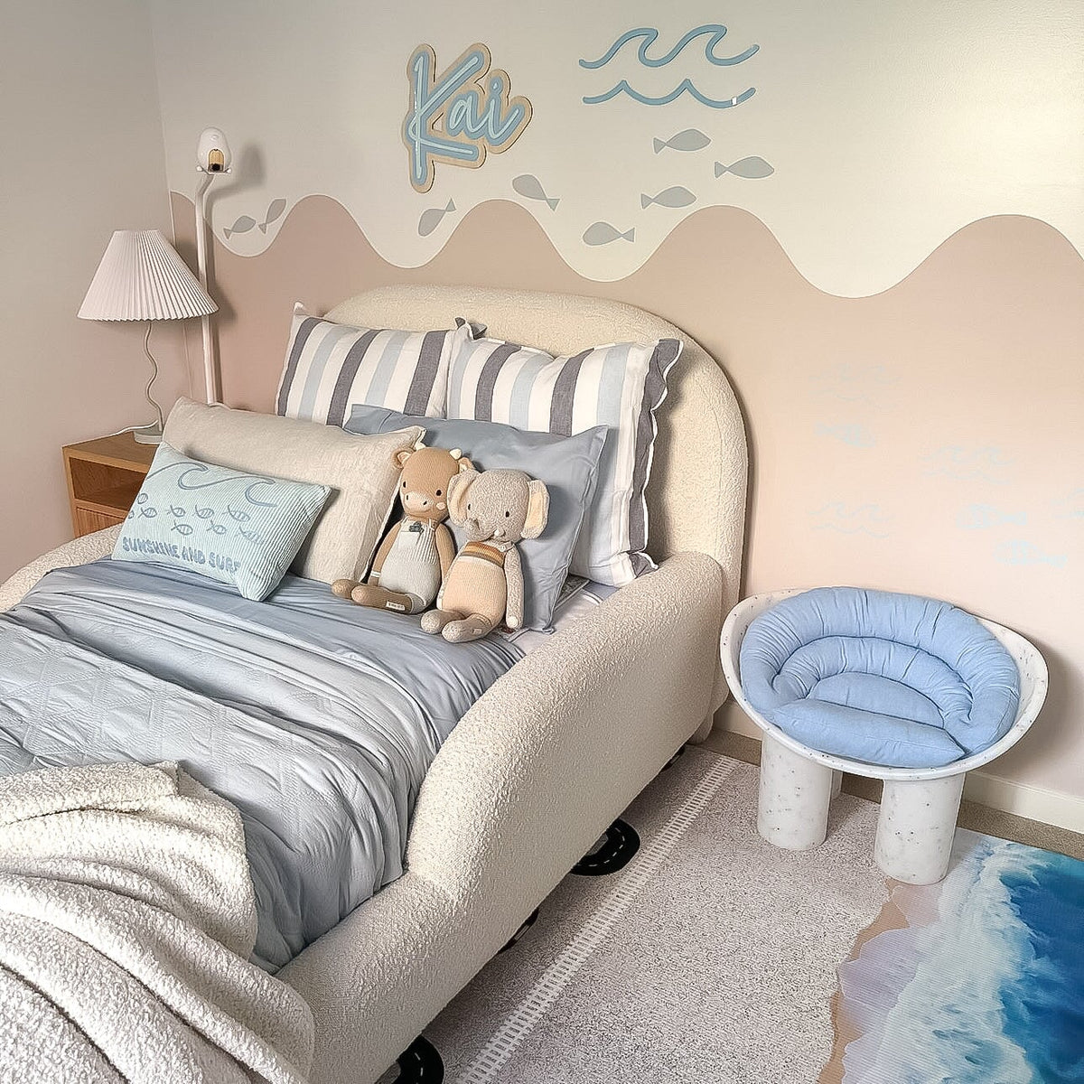 Wavey | Half Wall Wallpaper – Blond + Noir